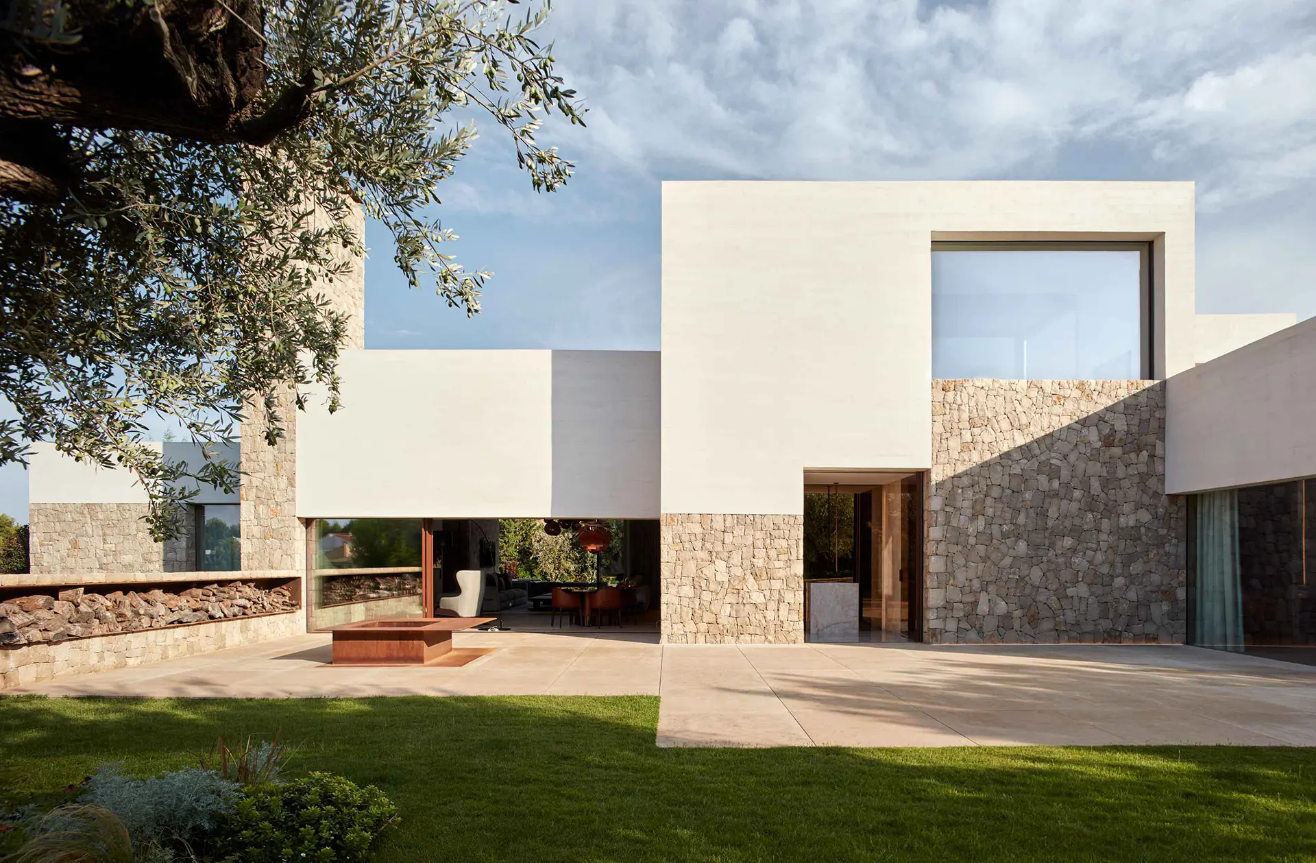 Olea House - Ramon Esteve Estudio